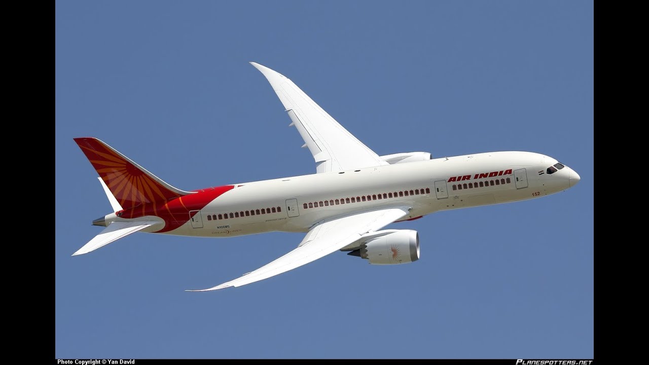 Boeing 787 (Air India) first take off in Paris Air Show - YouTube