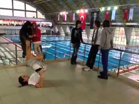 Harlem Shake (sakarya yuzme kulubu)