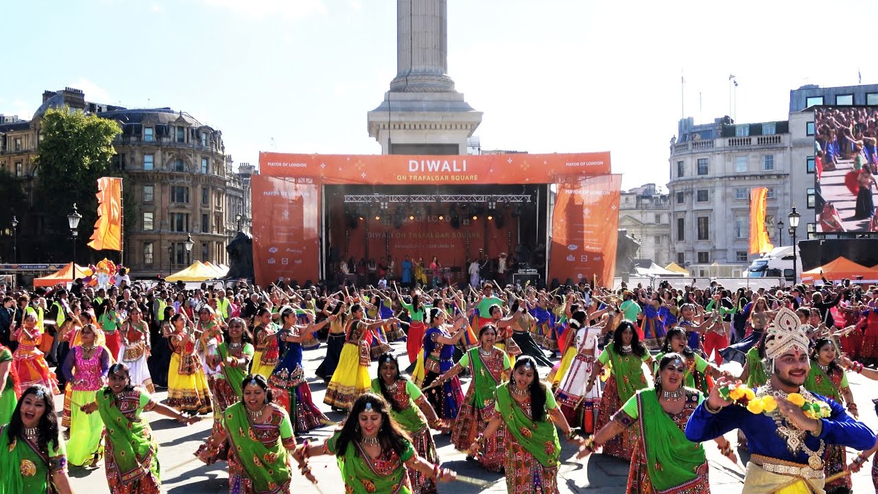Diwali In Trafalgar Square London 2022 - दिवाली समारोह - Opening ...