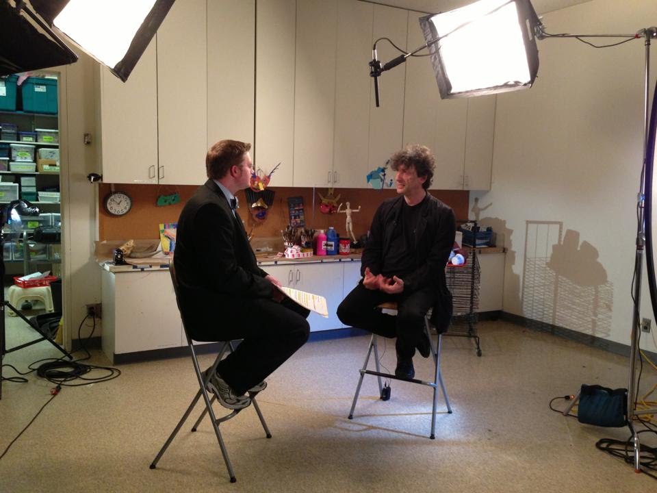 Neil Gaiman interview for 207 - YouTube