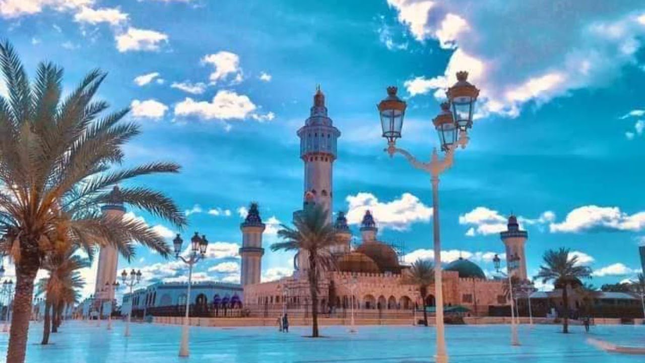 En Direct Touba | Prière du vendredi à la Grande Mosquée de Touba (09 ...