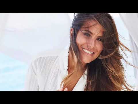 Karine ferri elle a les yeux revolver