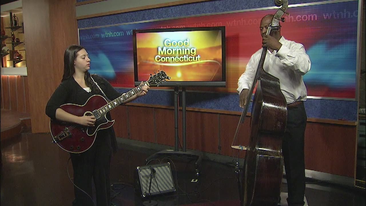 Young jazz guitarist performs - YouTube