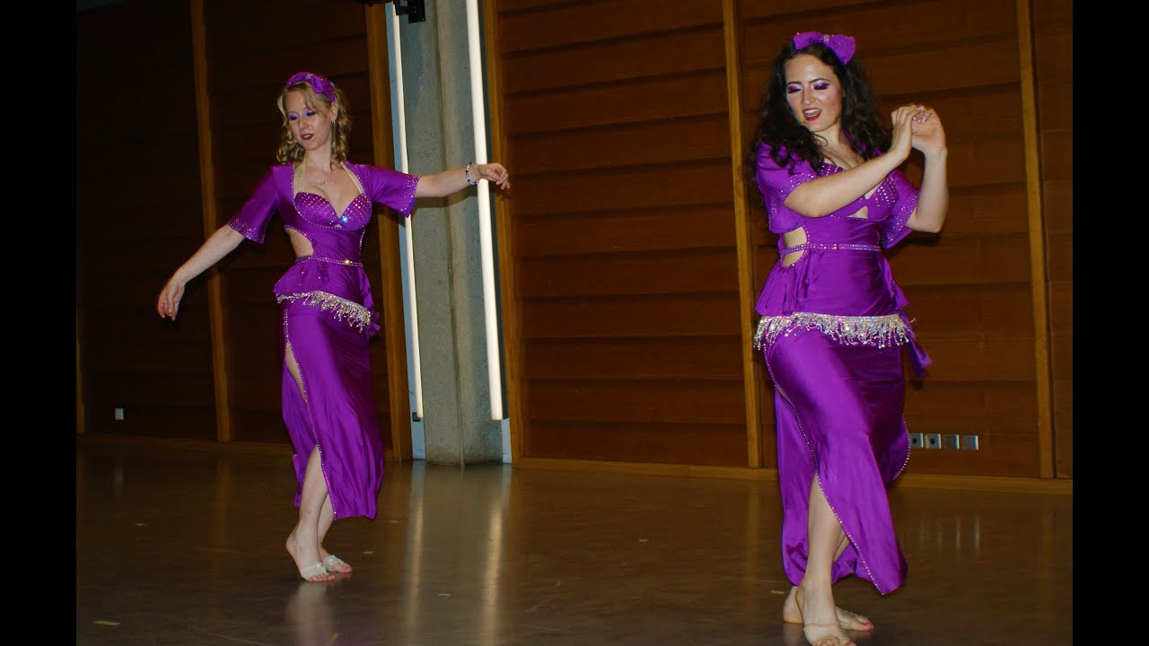 Duo 'Les Odalisques' - Egyptian Shaabi - YouTube