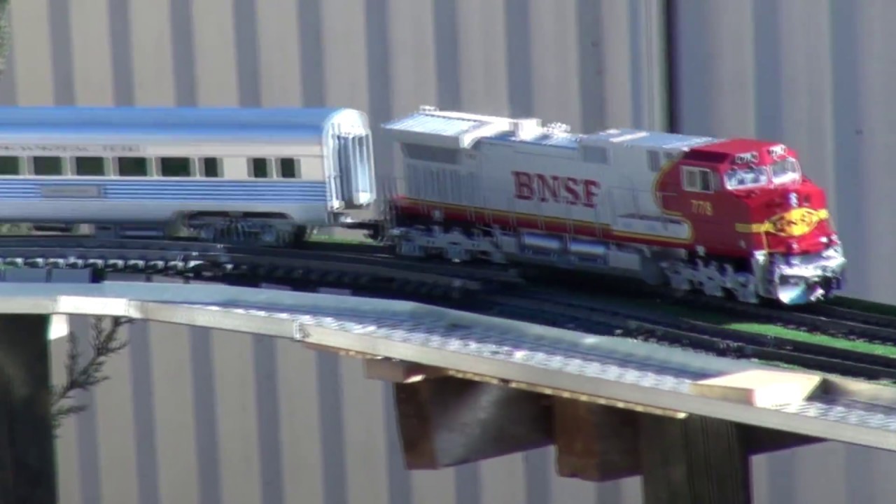 Dash 9 with Streamline Coaches - YouTube