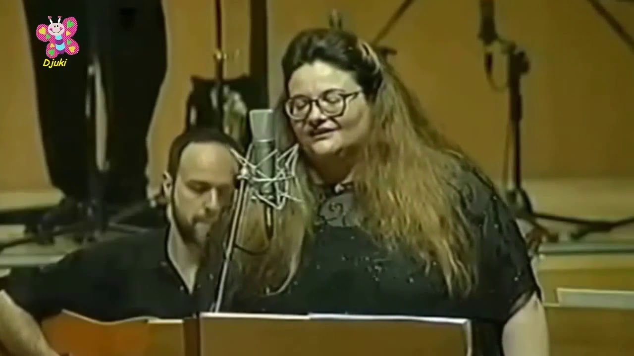 Prodomeni agapi To tragoudi tou nekrou adelfou Nena Venetsanou, Mikis Theodorakis - YouTube