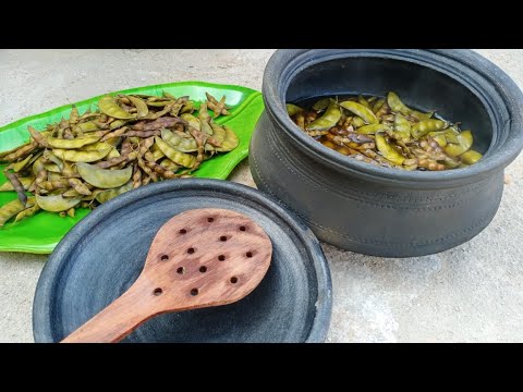 Thandi ke Mousam me mast Testi Khaye Chulhe per Ubale huye Arahar Sheng ...