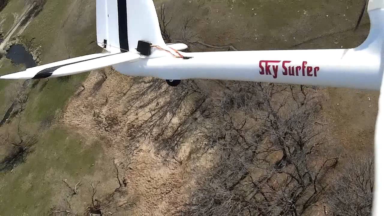 Flying my SUPER sky surfer. 2 meter wingspan - YouTube