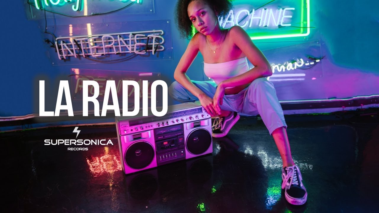 La Radio - Jingle - Cortina musical para radios #radio #locutores - YouTube