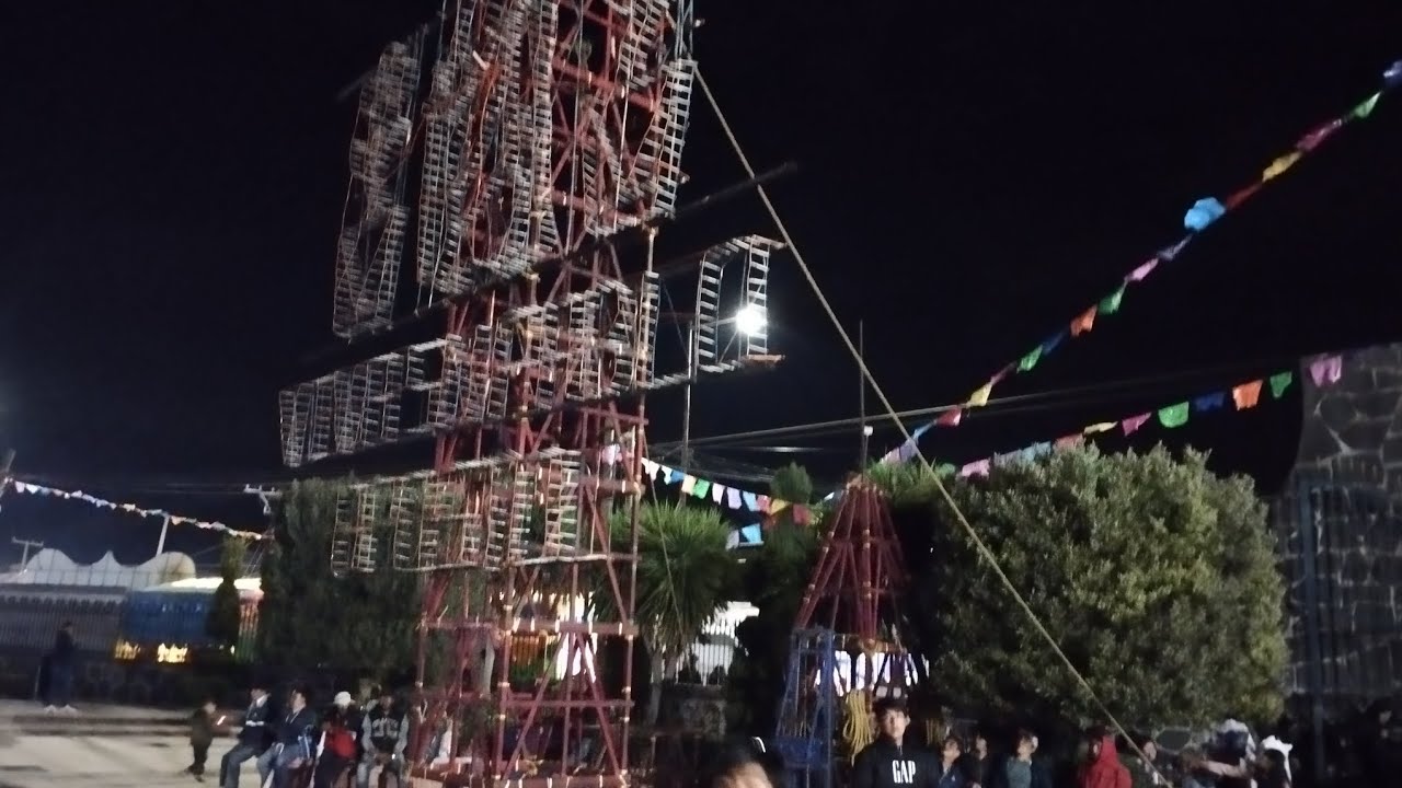Castillo pirotecnico 🎇 | edomex - YouTube