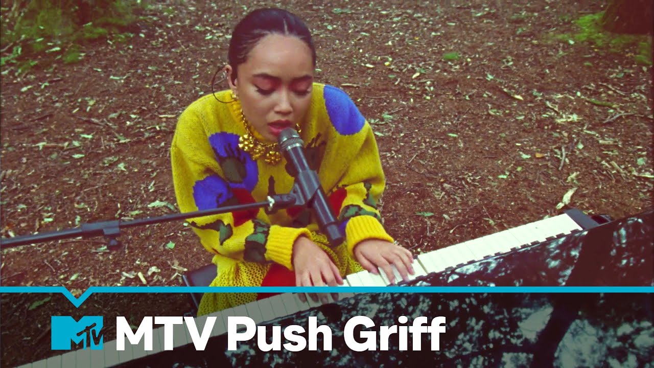 Griff: Good Stuff (exclusive live performance) | MTV Push - YouTube
