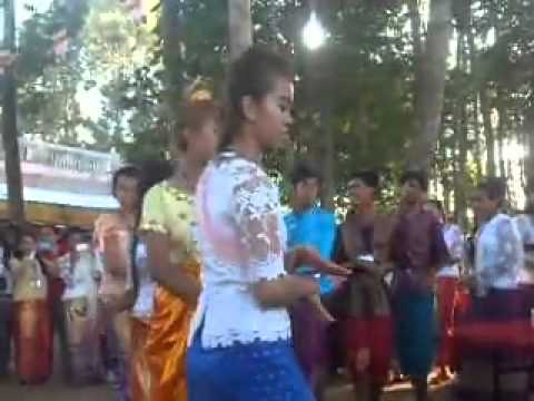 Khmer Krom Pnor Pro Hout Preas Tra Pang