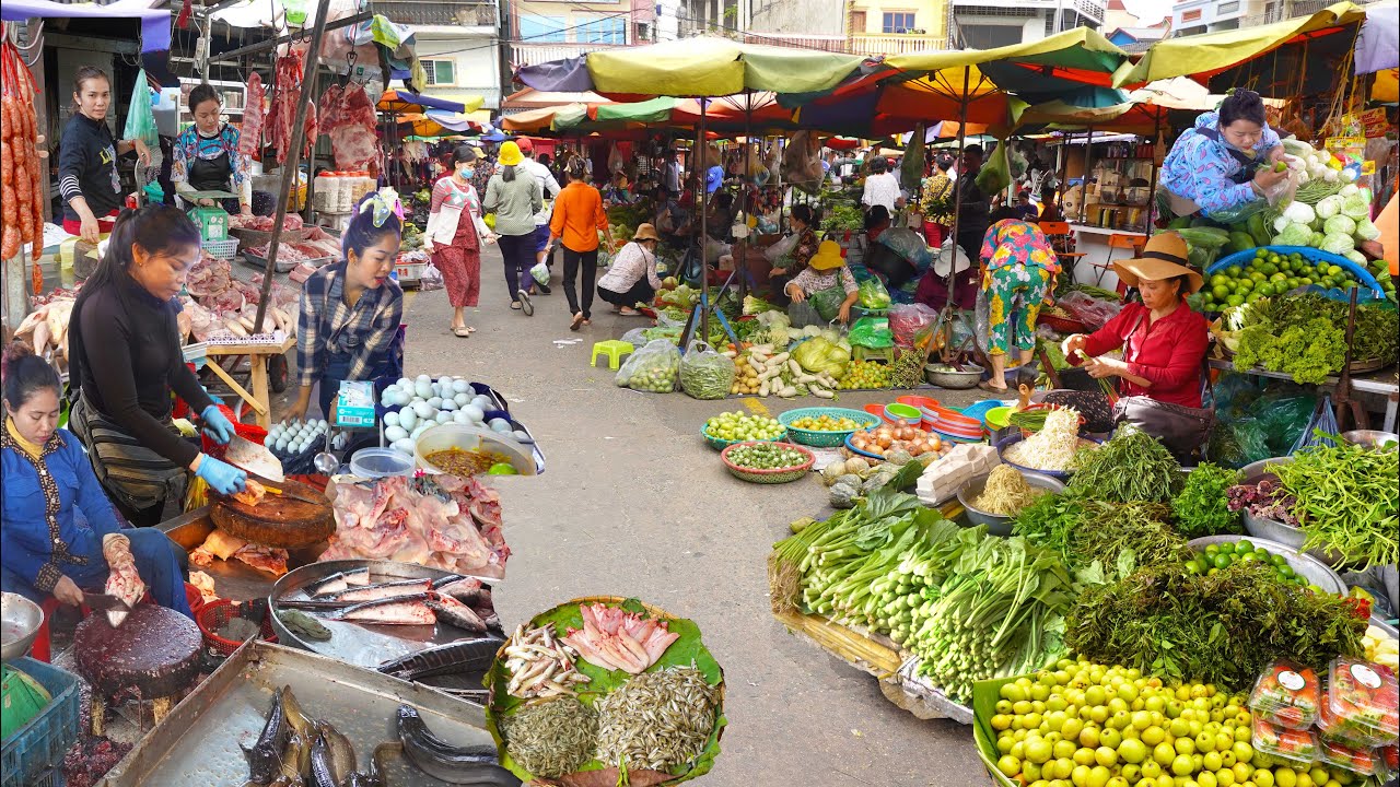 Popular Cambodia's Three Market In Phnom Penh - Orussey, Chhbar Ampov ...