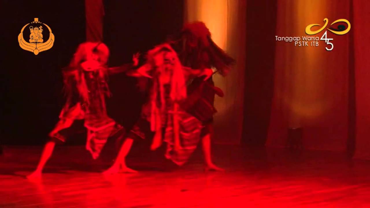 Tari Perang Harimau vs Setan - TW45 - PSTK-ITB - YouTube