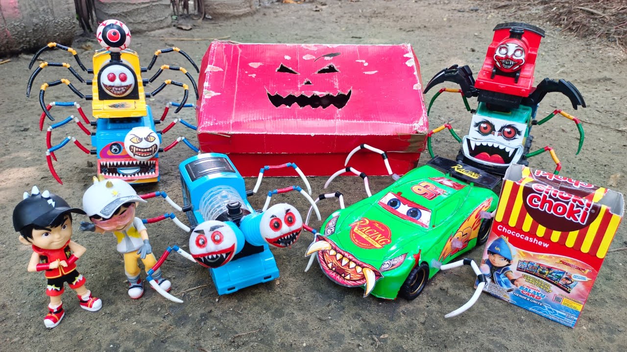 Bermain Kereta Api Thomas Hantu Laba-laba, Thomas & Friends, Mobil ...