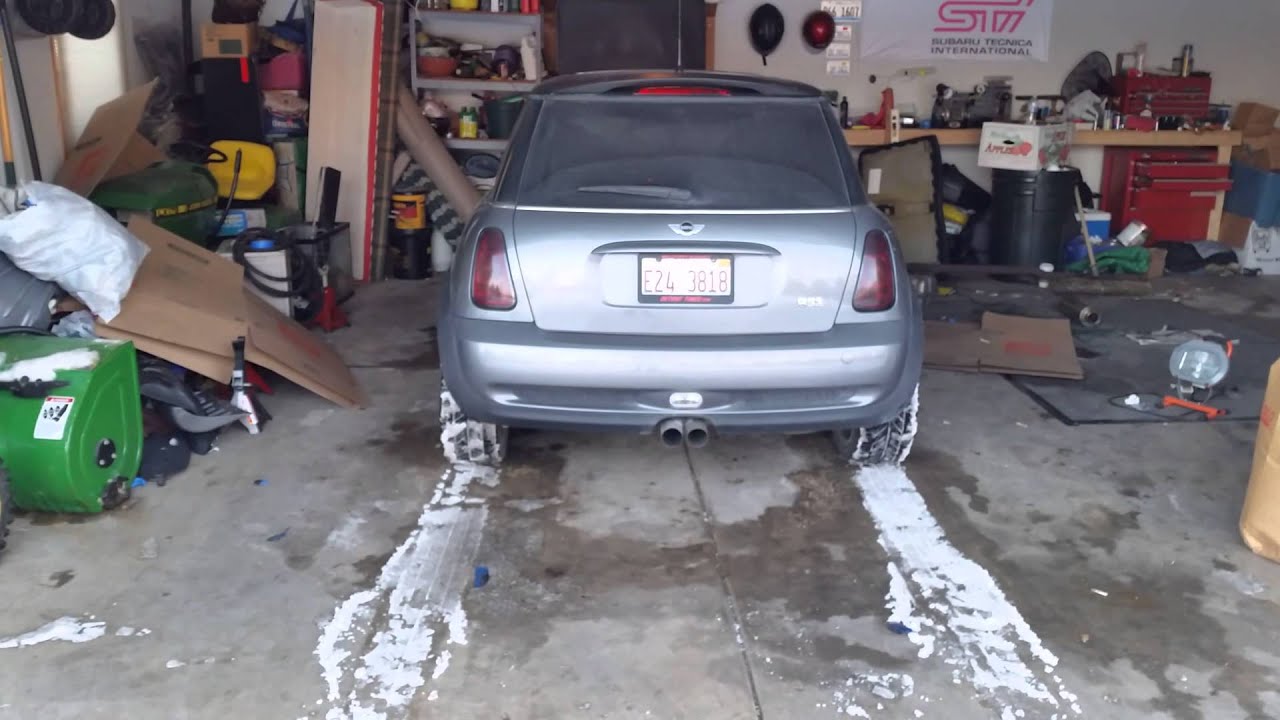 R53 Ireland engineering exhaust - YouTube
