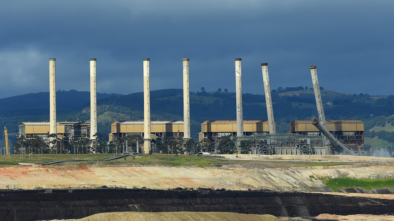 Eight power station chimneys demolished in Australia - YouTube