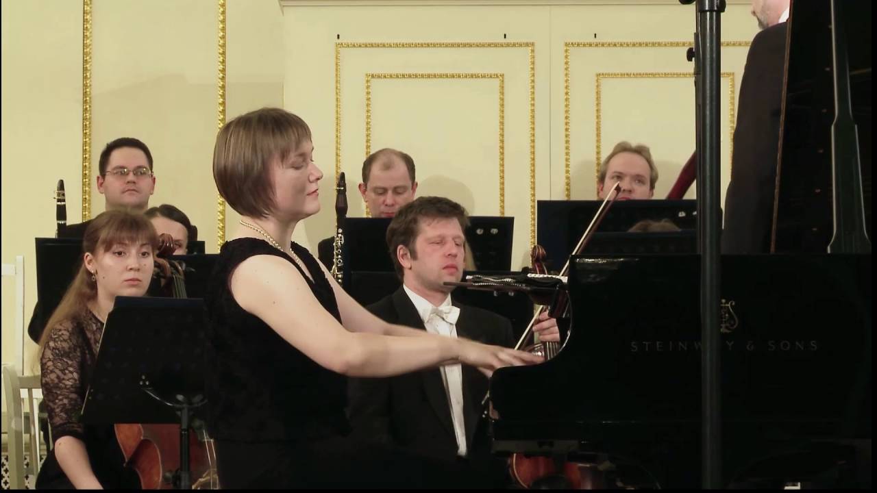 Eeva Mattila plays Prokofiev Piano Concerto No. 3 - YouTube