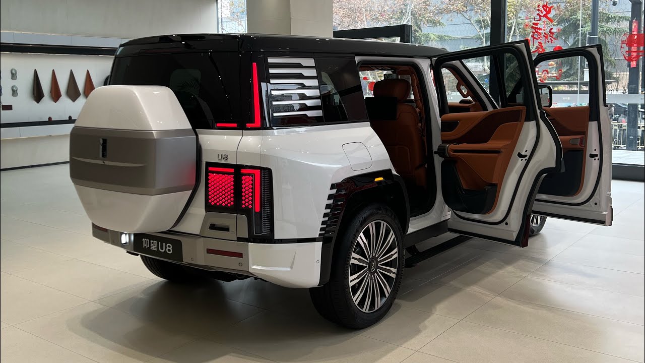 2025 BYD YangWang U8 PHEV 780km range under $138,348 walk-around | BYD | China 🇨🇳 - YouTube