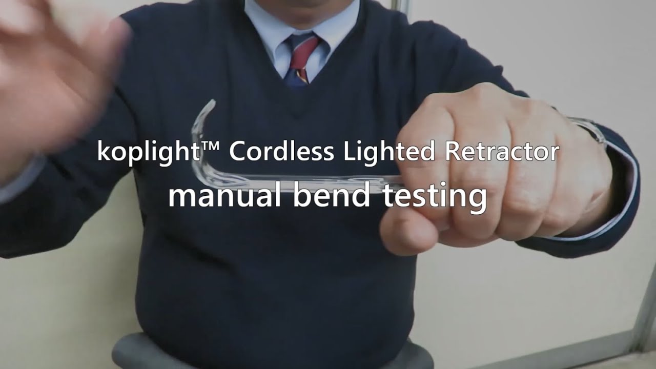Cordless Lighted Retractor | Shelly Lighting