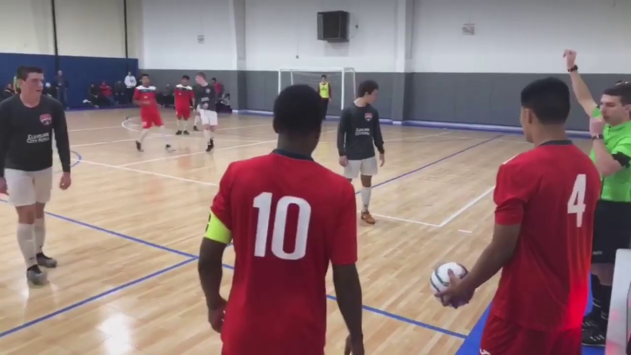 Tomas Pondeca Futsal Skills - YouTube