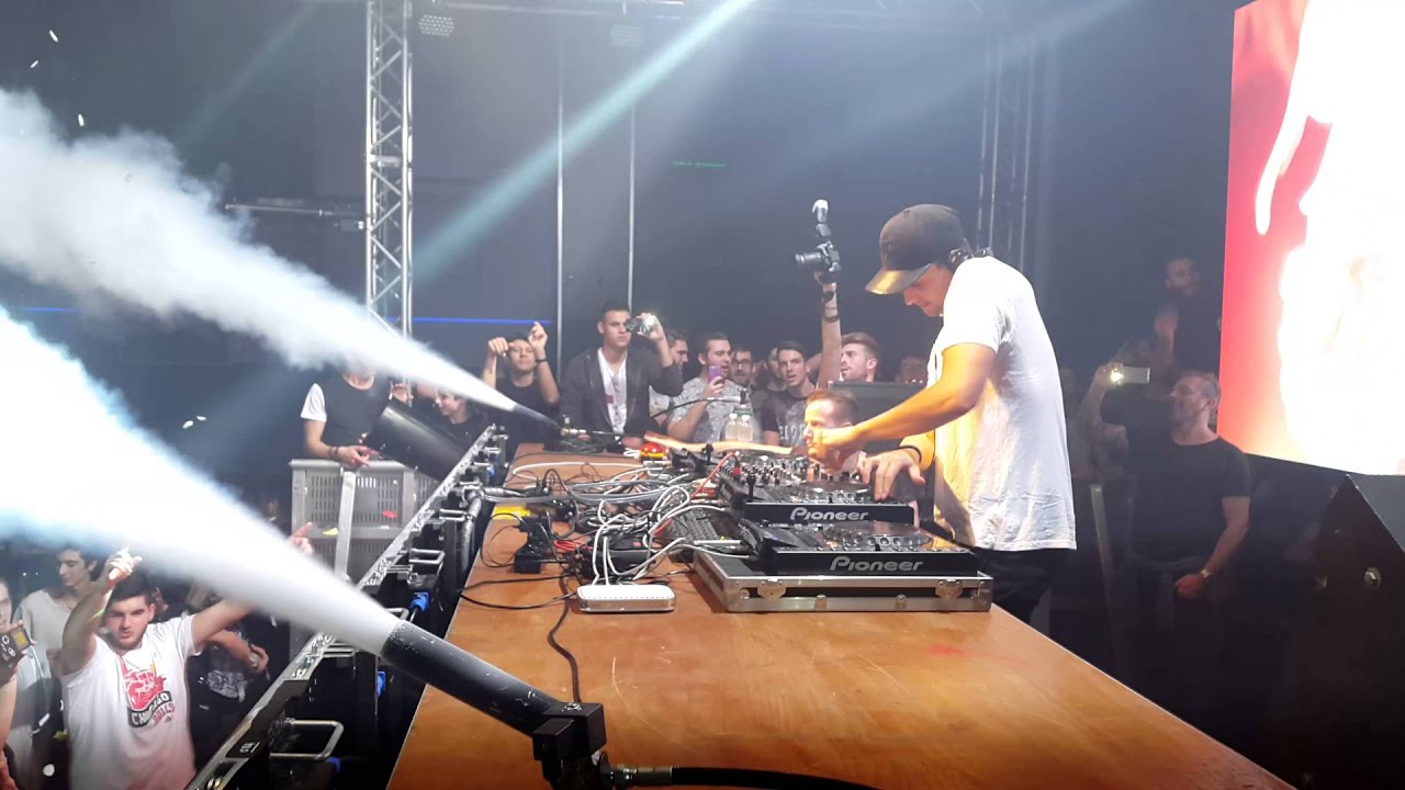 MAKJ Opening Dj Set @ Supersonic Music Arena (TV) - YouTube