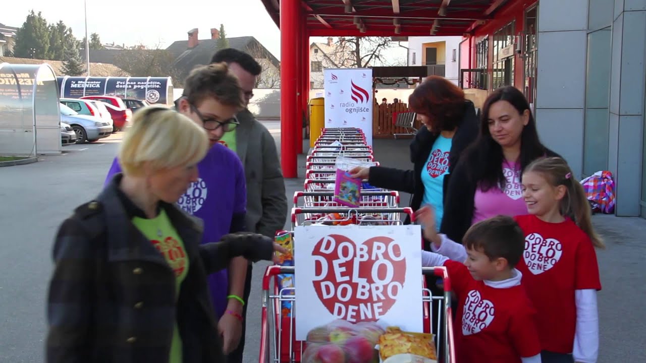 Dobro delo dobro dene v Škofji Loki - YouTube