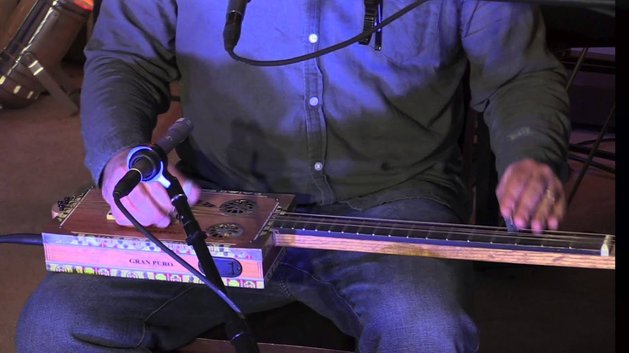Cris Jacobs performs "Station Blues" on "Listen In with ellen cherry ...