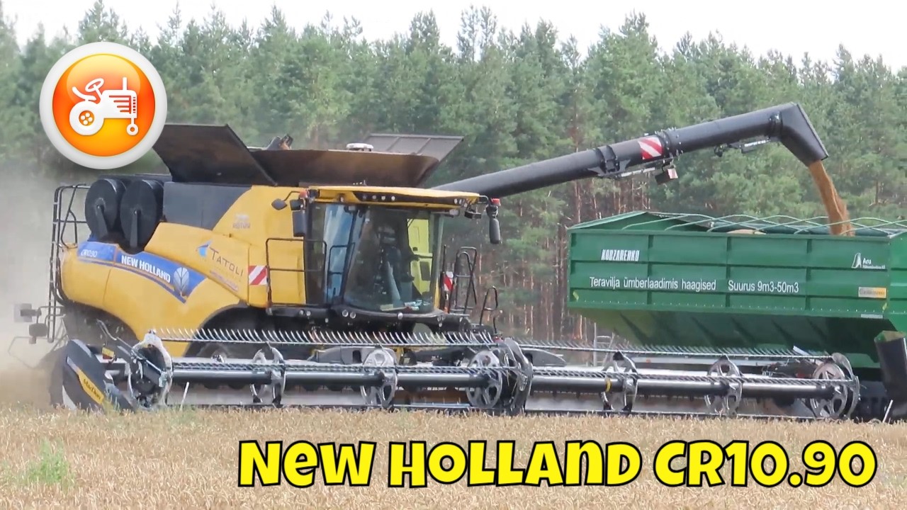 Harvest 2024 | New Holland CR10.90 combine & MacDon FD241 header - YouTube