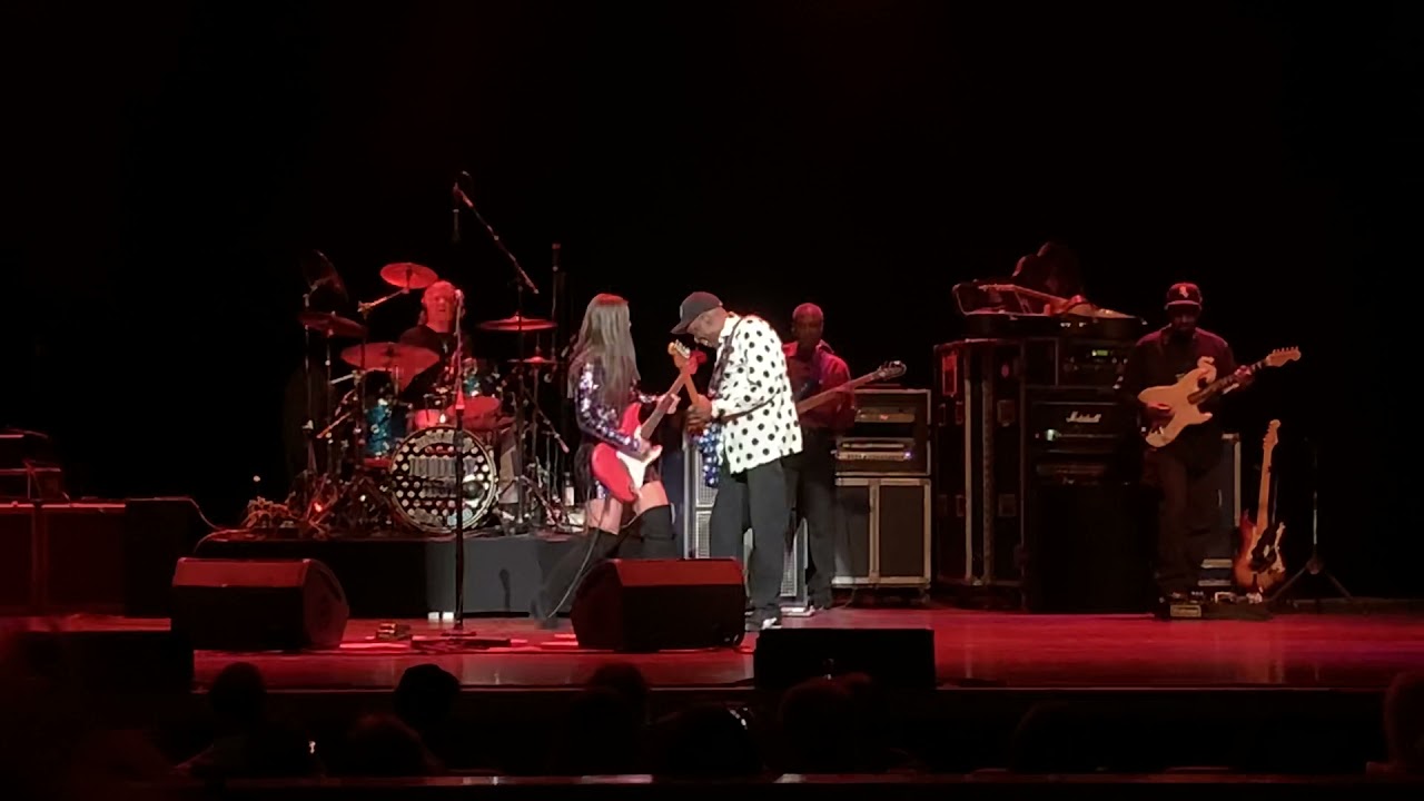 First Time Jamming Togeather Breaking Strings! Buddy Guy Ally Venable ...