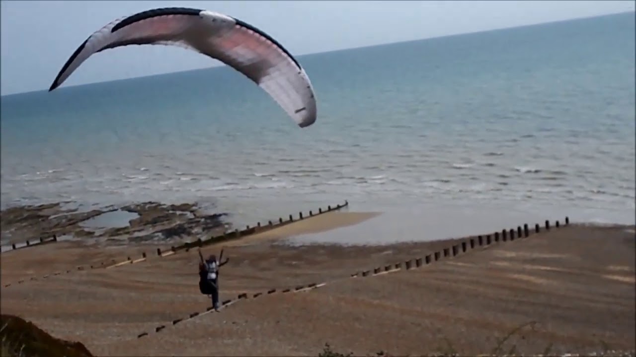 Paul Satchell Paragliding at .Galley Hill Bexhill. (1) - YouTube