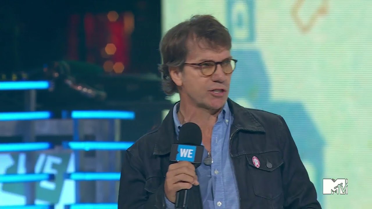 Mike Downie: WE Day Toronto 2017 - YouTube