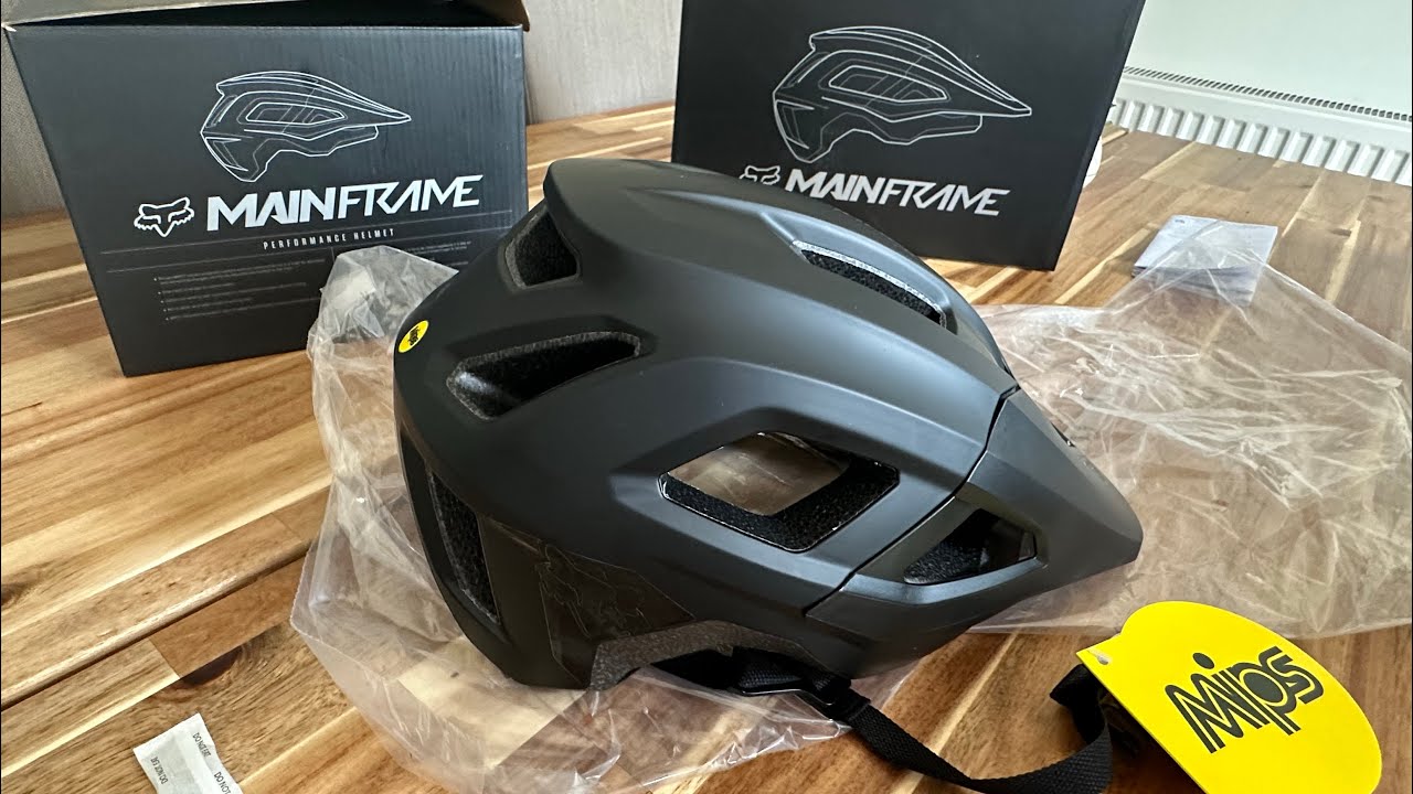Unboxing Fox MAINFRAME Performance helmet - YouTube