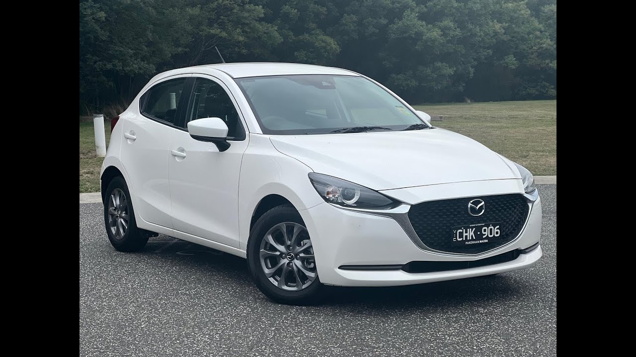 Mazda 2 Pure - 10971956 - YouTube