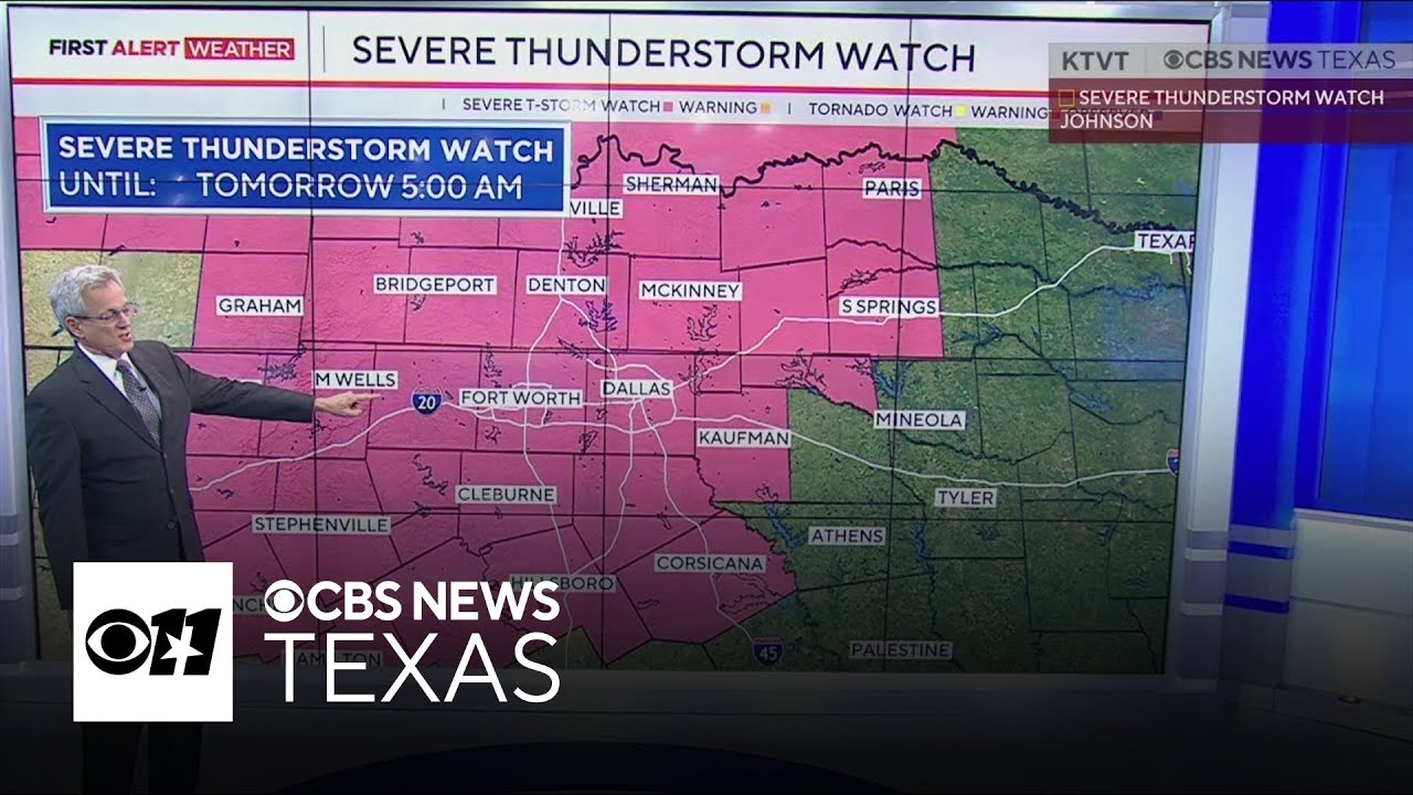 Severe weather threat moves across North Texas - YouTube