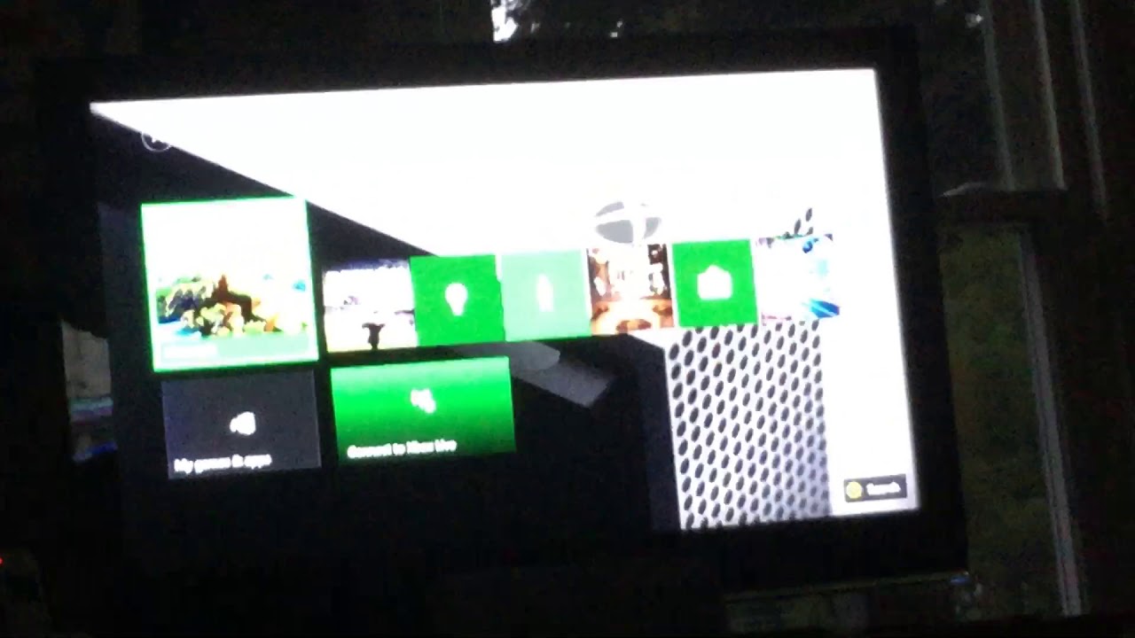 My first gaming video - YouTube