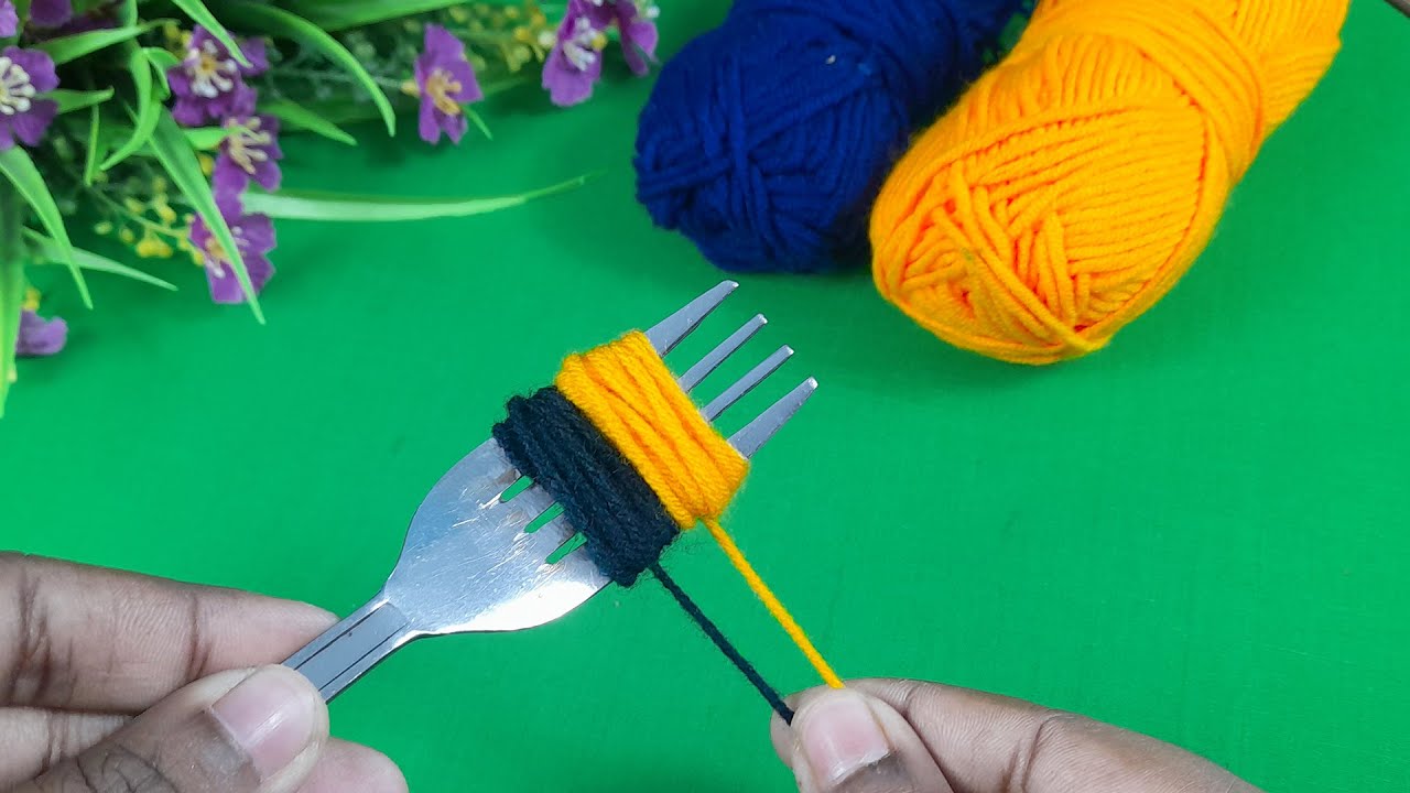 Amazing Bee Making Idea with Wool - Hand Embroidery Trick - DIY Woolen ...