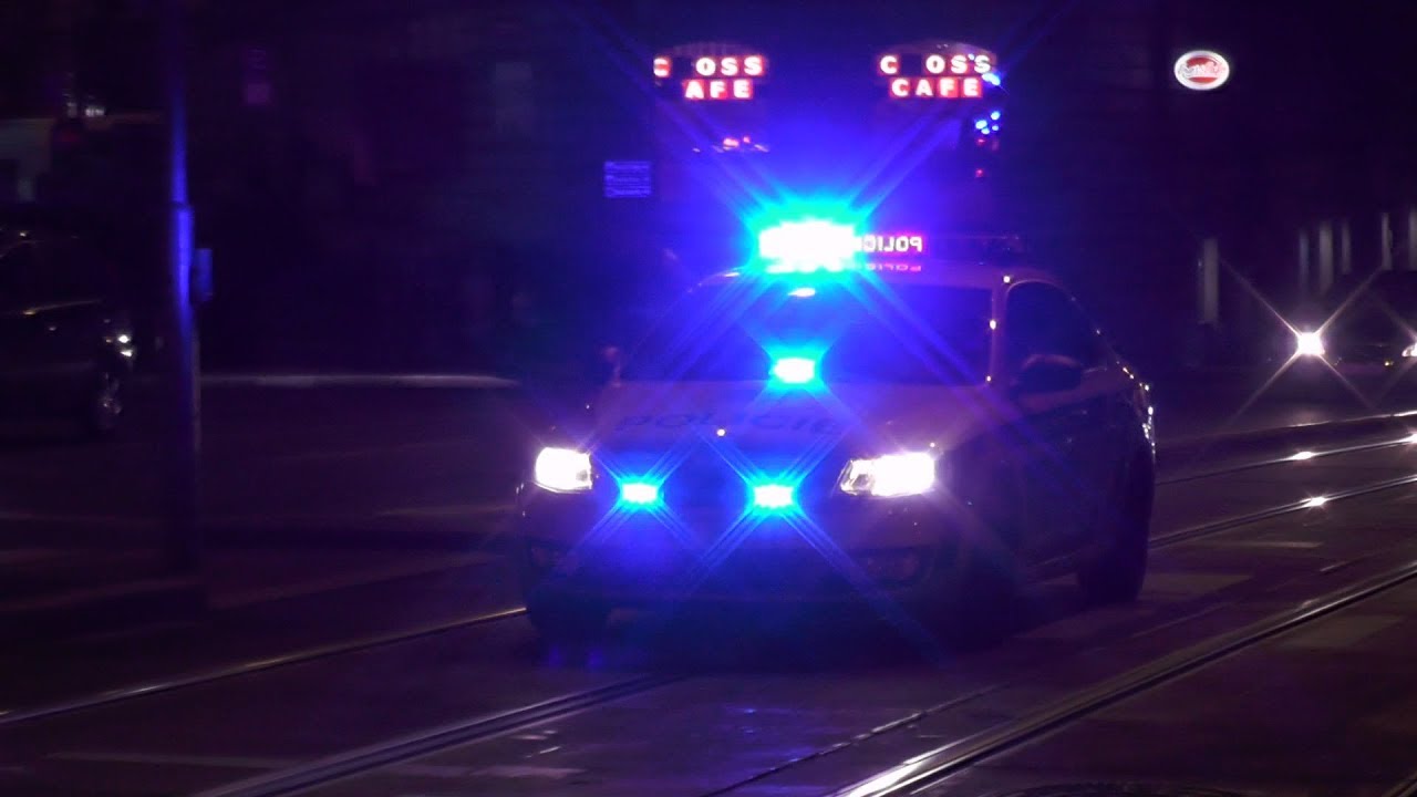 [ITALIAN SIREN] Praha Policie responding many sirens CODE3! #639 - YouTube