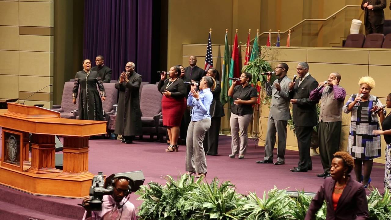 Chanise Michelle leading "I'm Yours" Casey J - YouTube