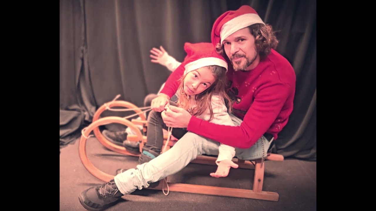 JOHNNY PAPER feat. MIA - XMAS Medley 2023 - YouTube