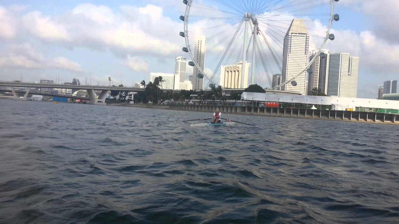 Singapore rowing club - YouTube