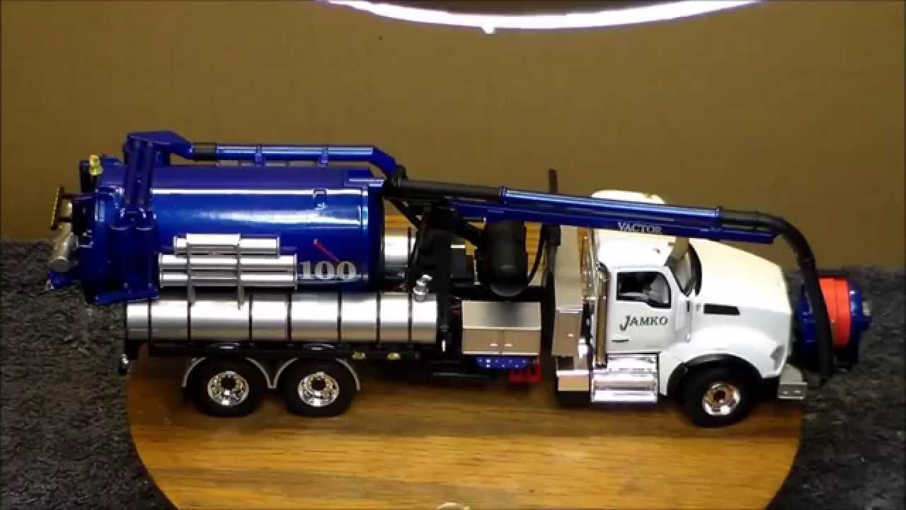 Custom Lighted Kenworth Vactor truck - YouTube