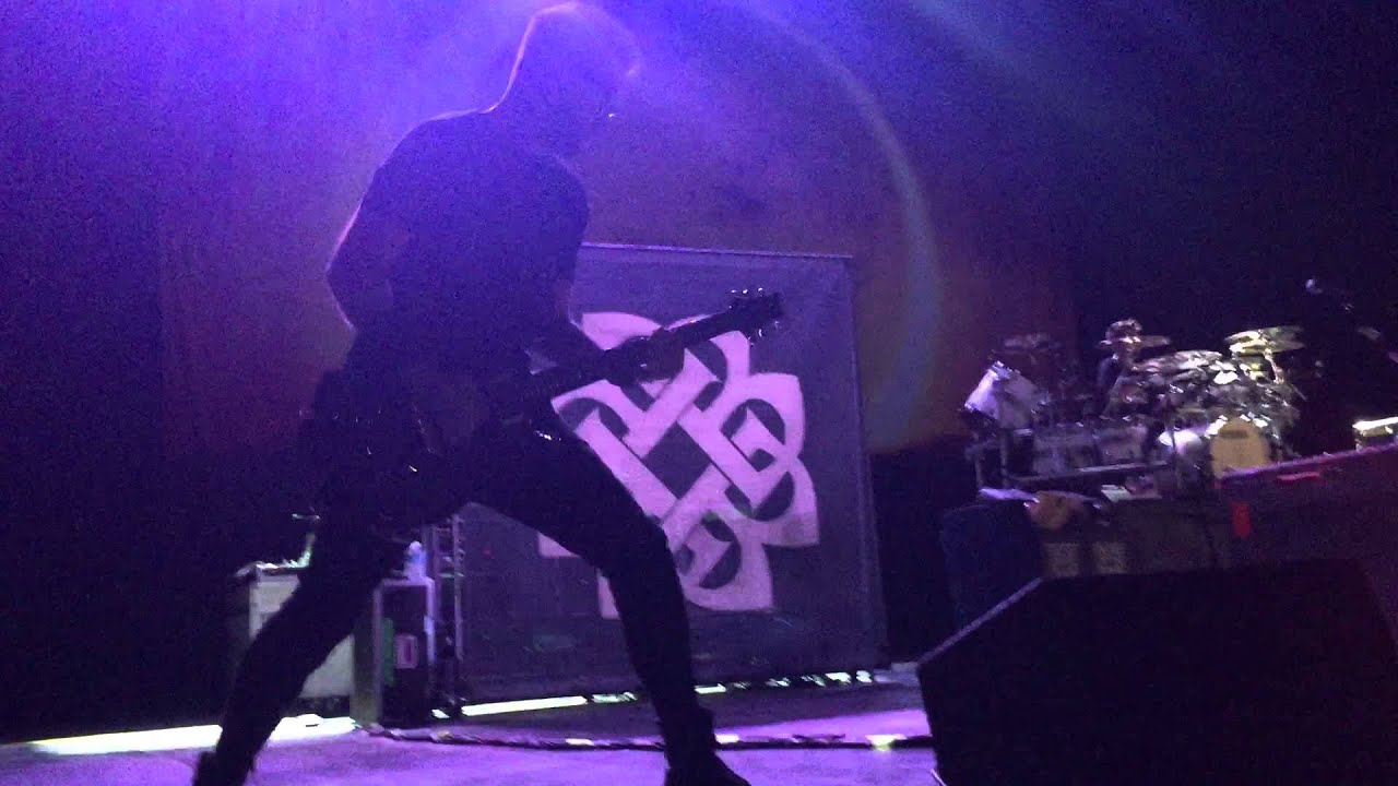Breaking Benjamin - Smells Like Teen Spirit (Live) - YouTube