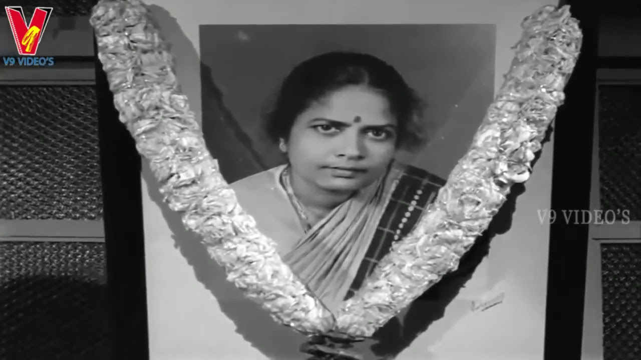 Mahanati Savitri Mother Subhadramma || Subhadramma || Savitri Gari ...