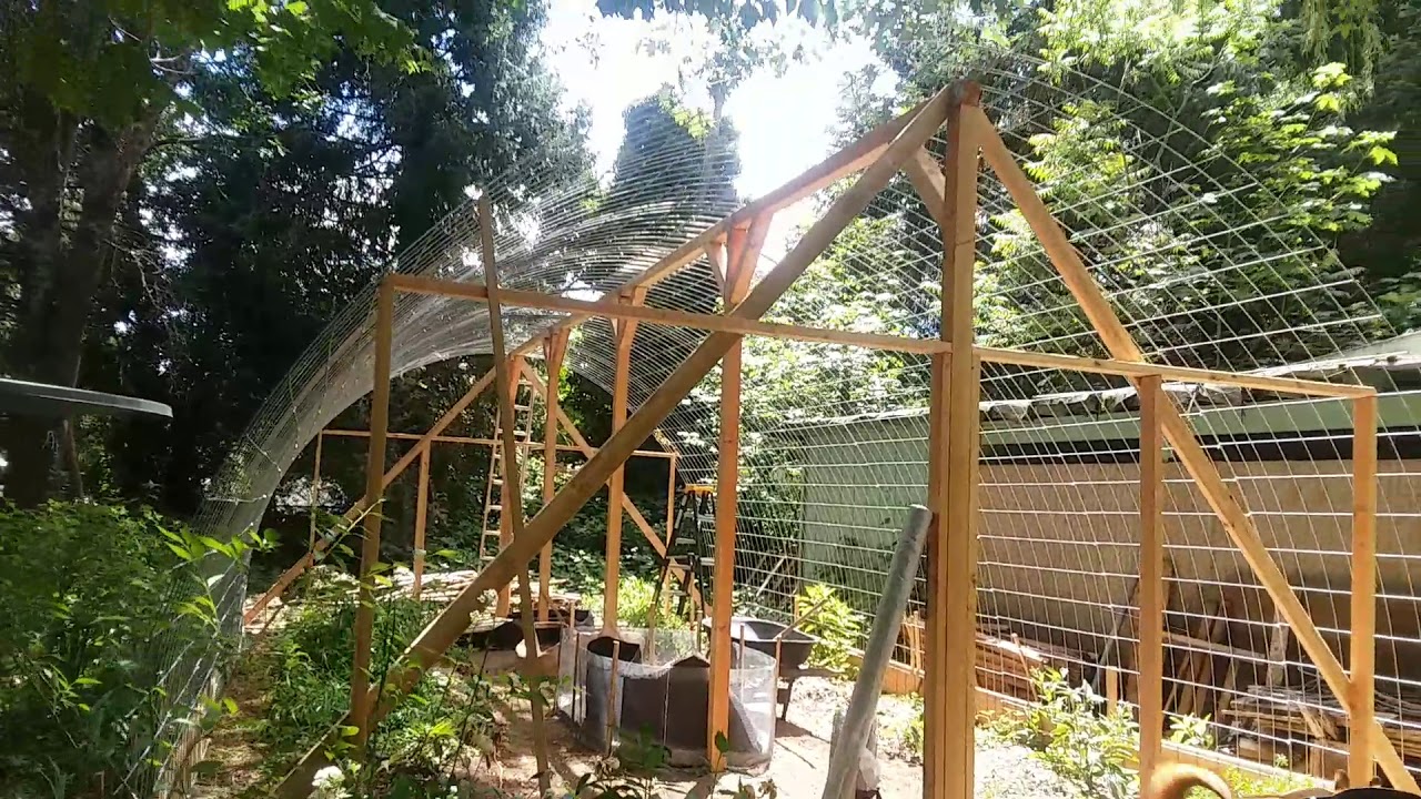 Hog Panel Greenhouse Doublewide Version Part 1.. PLEASE SUBSCRIBE - YouTube