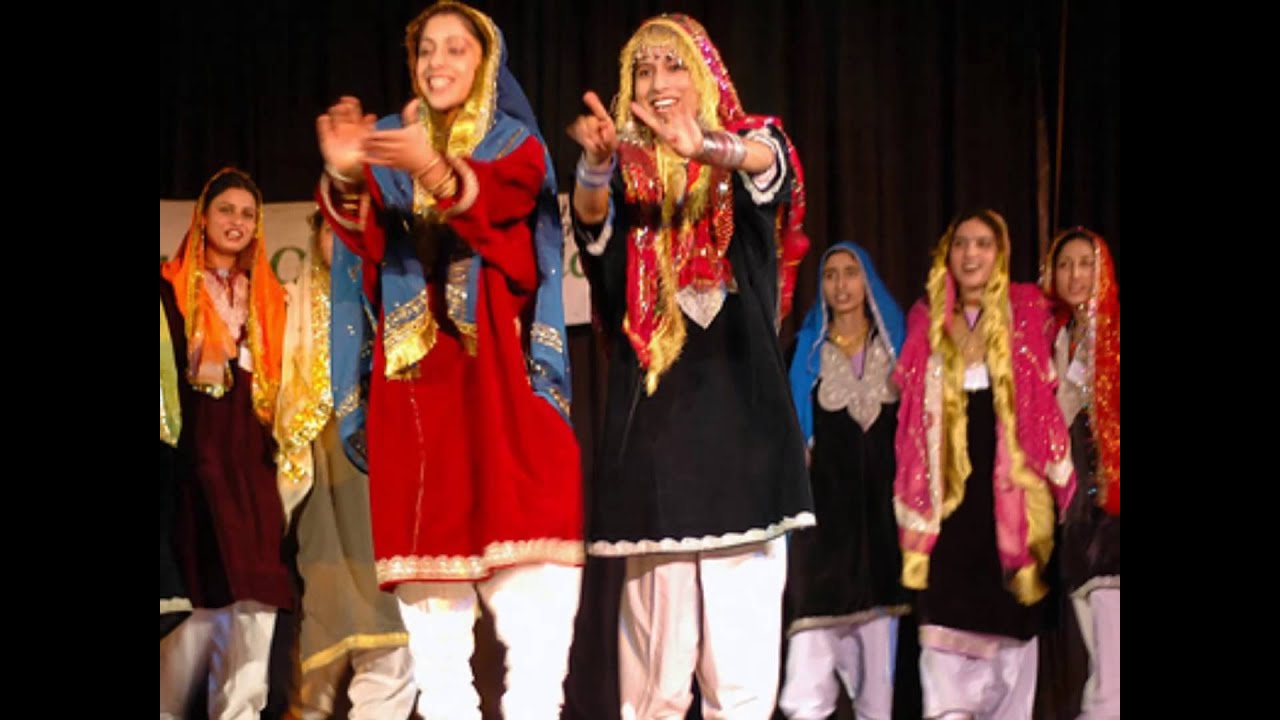 Kashmiri Song by Shazia Bashir - YouTube