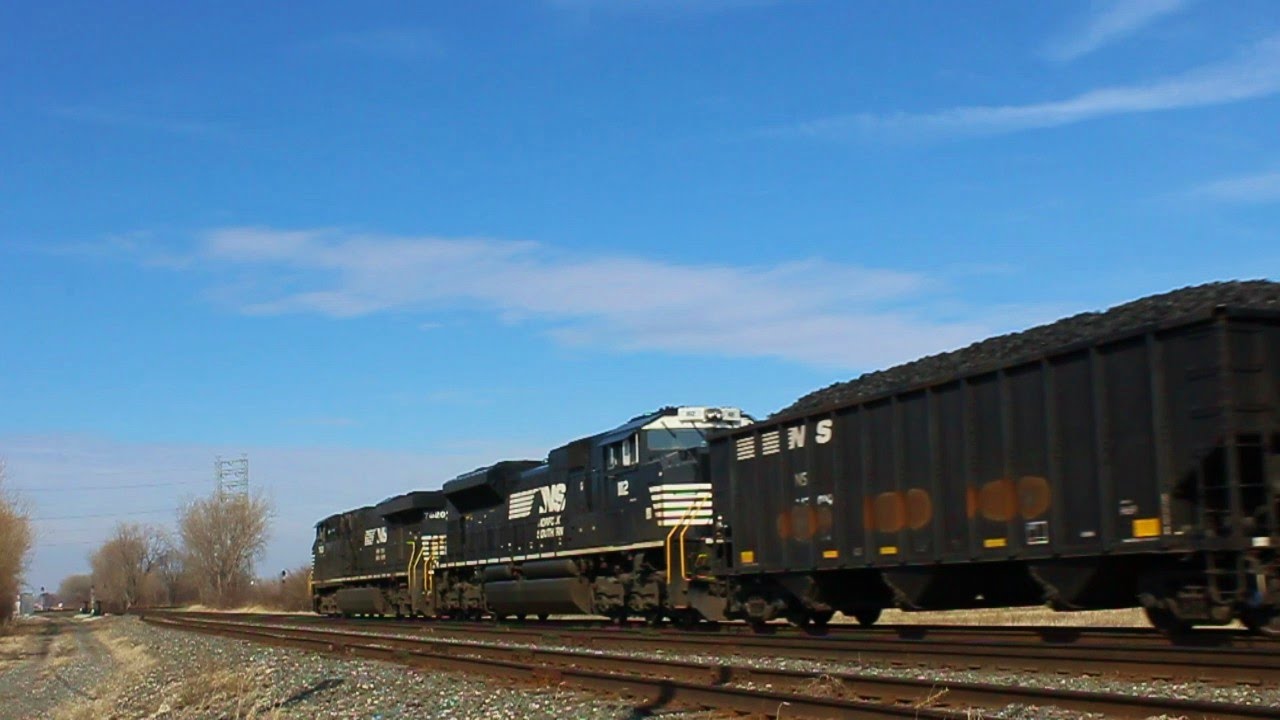 NS ES44DC & SD70ACe head west through Vickers w/ NS High-Top Coke Train ...