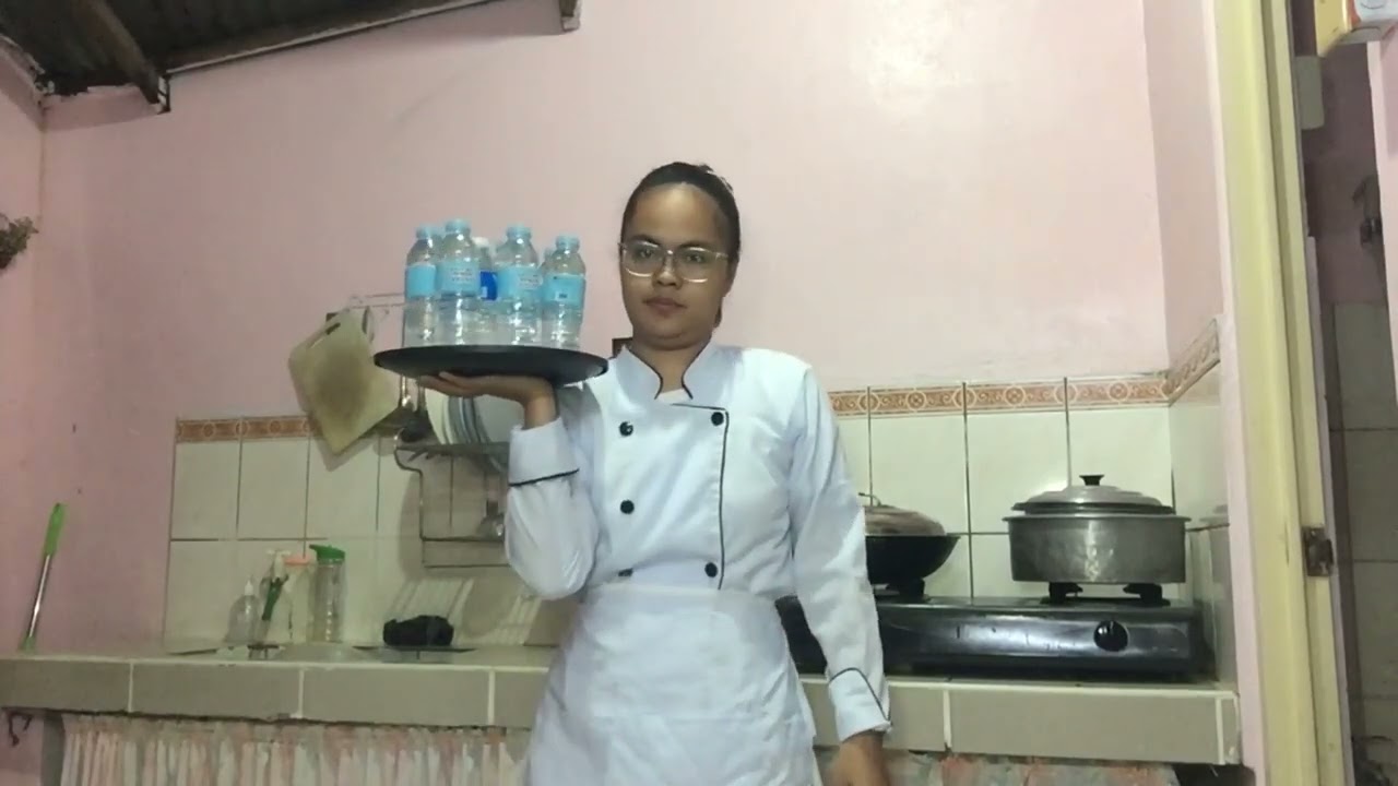 PROPER HANDLING OF TRAY CHALLENGE - YouTube
