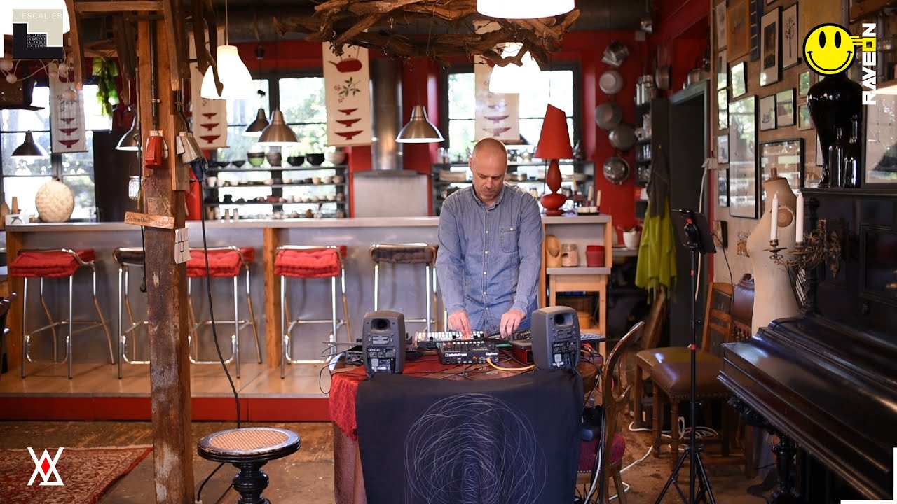 VooDoo J - Techno melodic Live act - France - YouTube