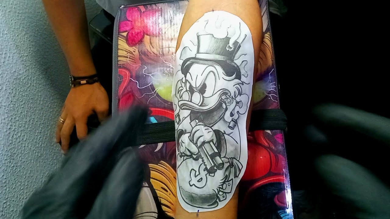 TATUAJE // Tio Rico // Artist: Yadir Heden _-_ themagictattoo - YouTube